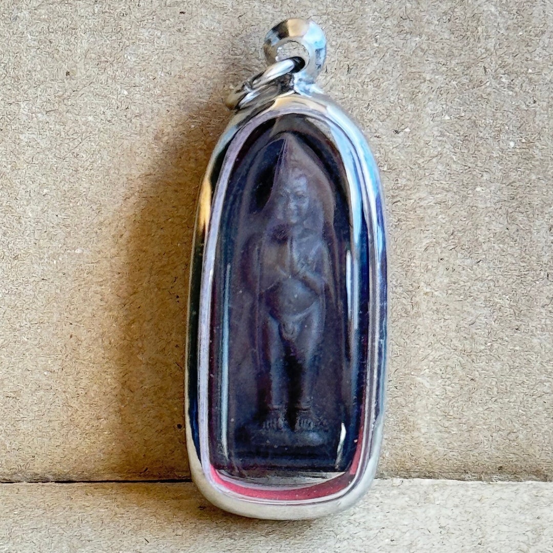 Boy Servant Amulet Ai Kai: A Wish-fulfilling Amulet for All Aspects of ...