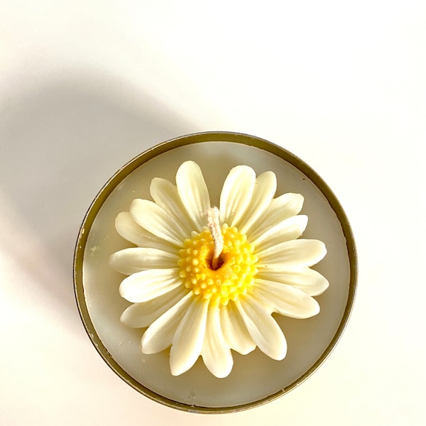 Wedding Favor Daisy Candle - Etsy