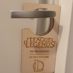 League of Legends Wooden Door Hanger: Gamer Room Decor - Etsy