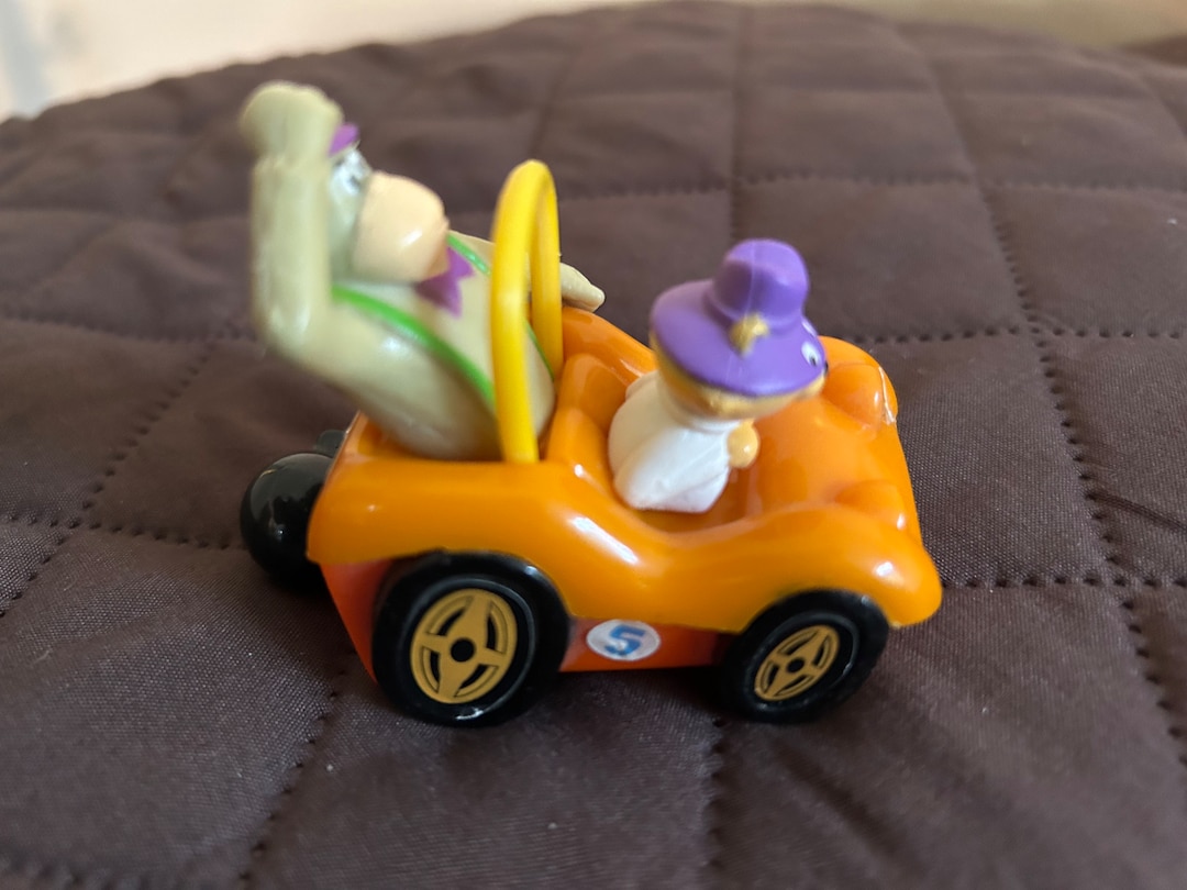 Fast Food Premium Hanna-barbara 1997 Wacky Race Team Ape and Squirrel ...