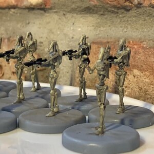 Mini-figures Scaled for Tabletop Strategy Games. B-1 Droids Battle ...