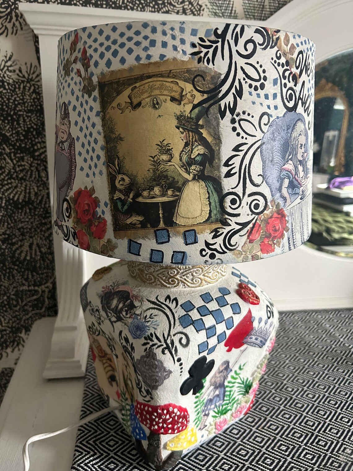 Reimagined Alice in Wonderland Lamp - Etsy UK