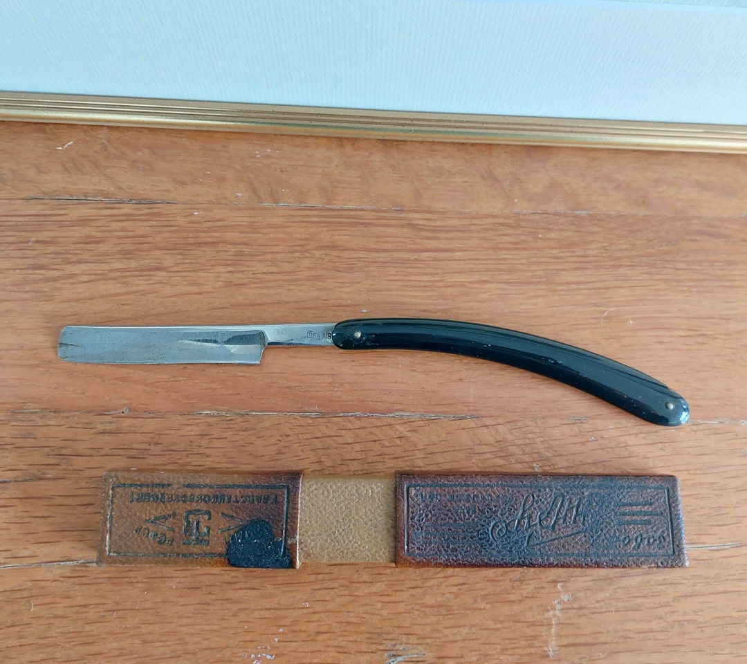 Vintage Straight Blade Razor in Original Box // Travel Device ...