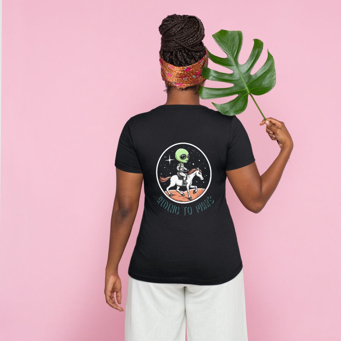 Alien Big Head Riding Horse Clip Art Cartoon Riding to Mars - Etsy