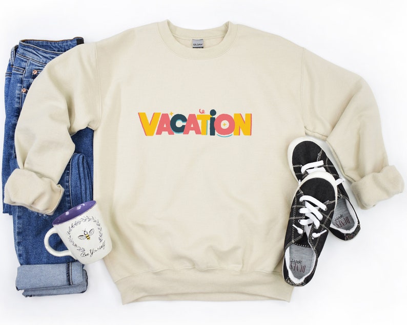 Vacation Getaway Graphic Tee Casual Vacation Shirt, Ideal for Beach ...