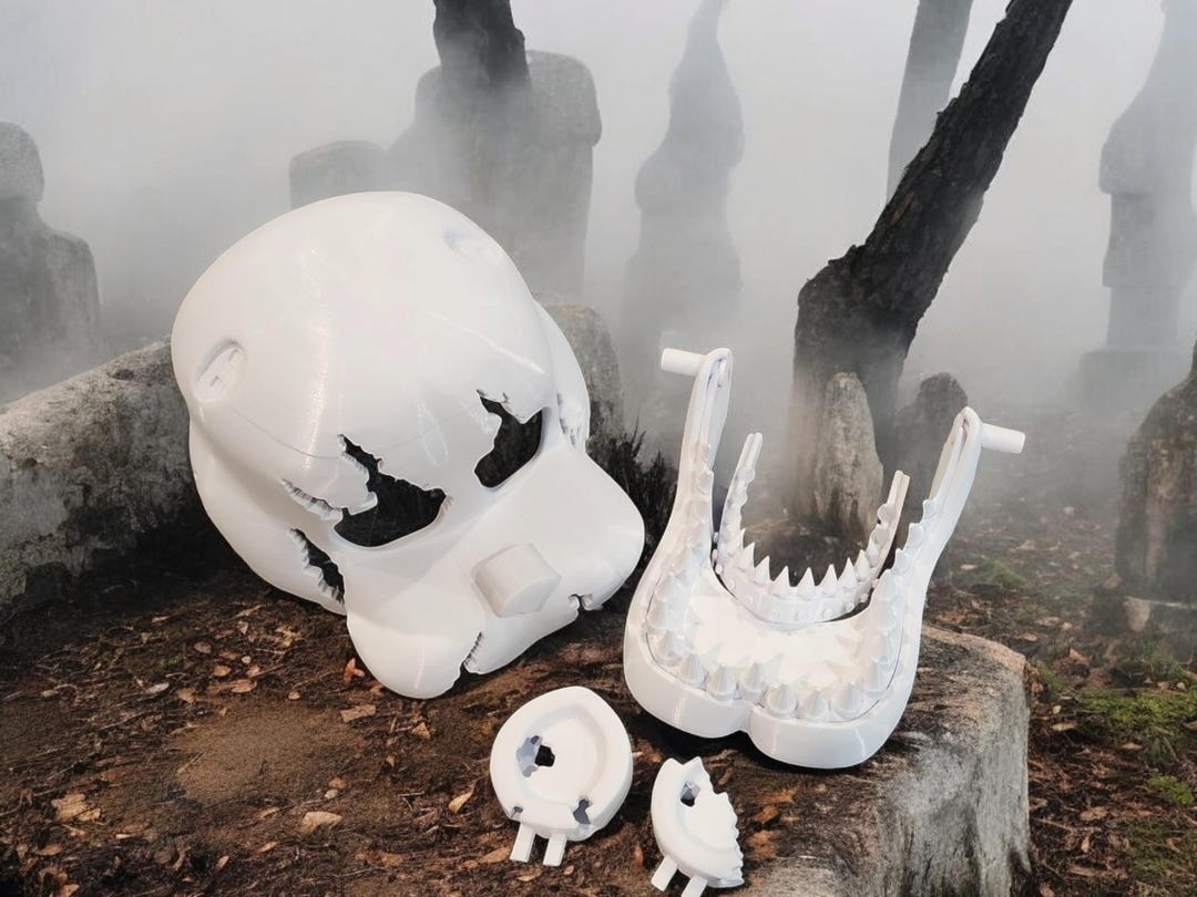 Five Nights at Freddy's: Nightmare Freddy DIY KIT - Etsy