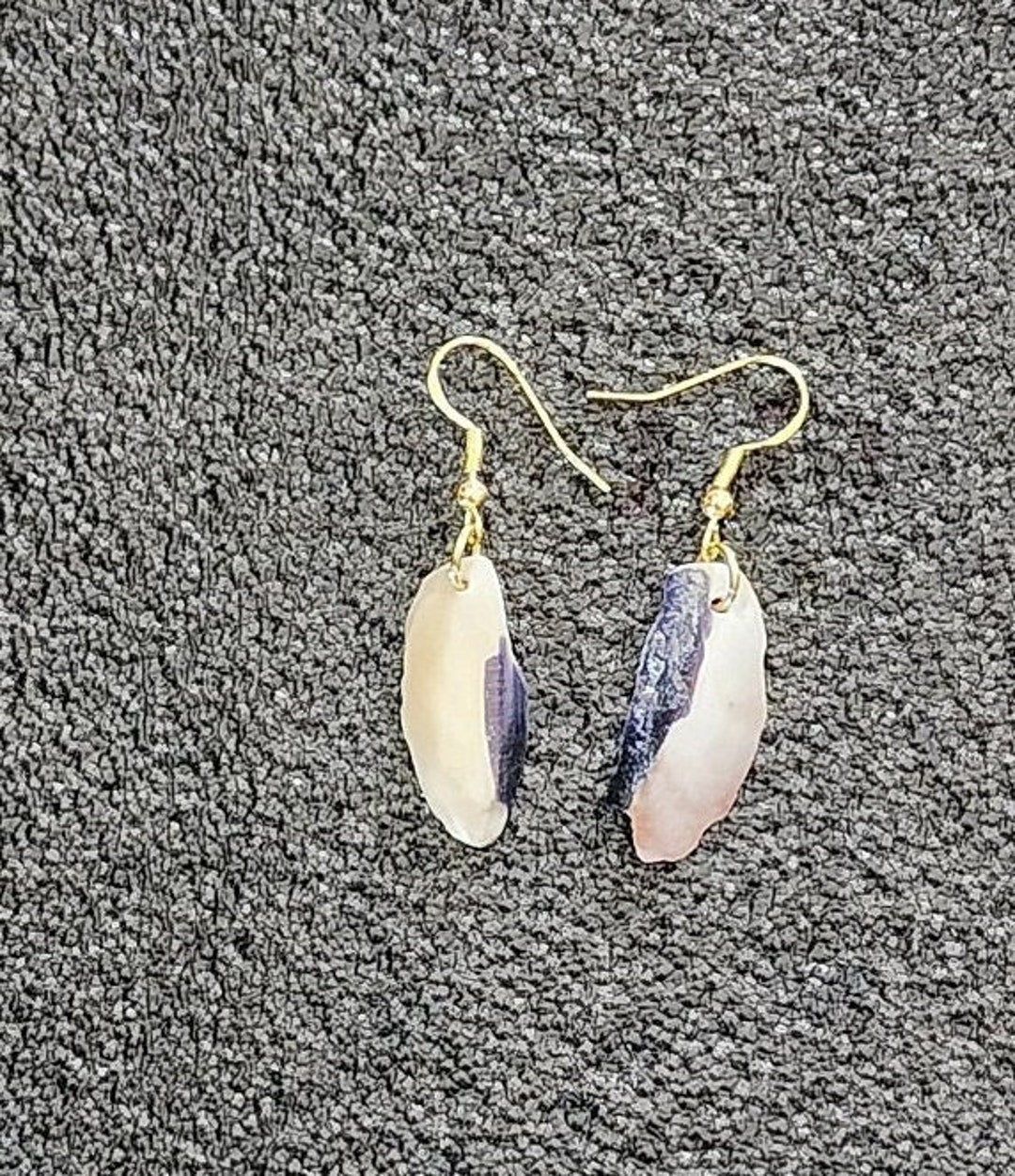 Maine Coast Muscle Seashell Fragment French Cut/shepherd Hook - Etsy