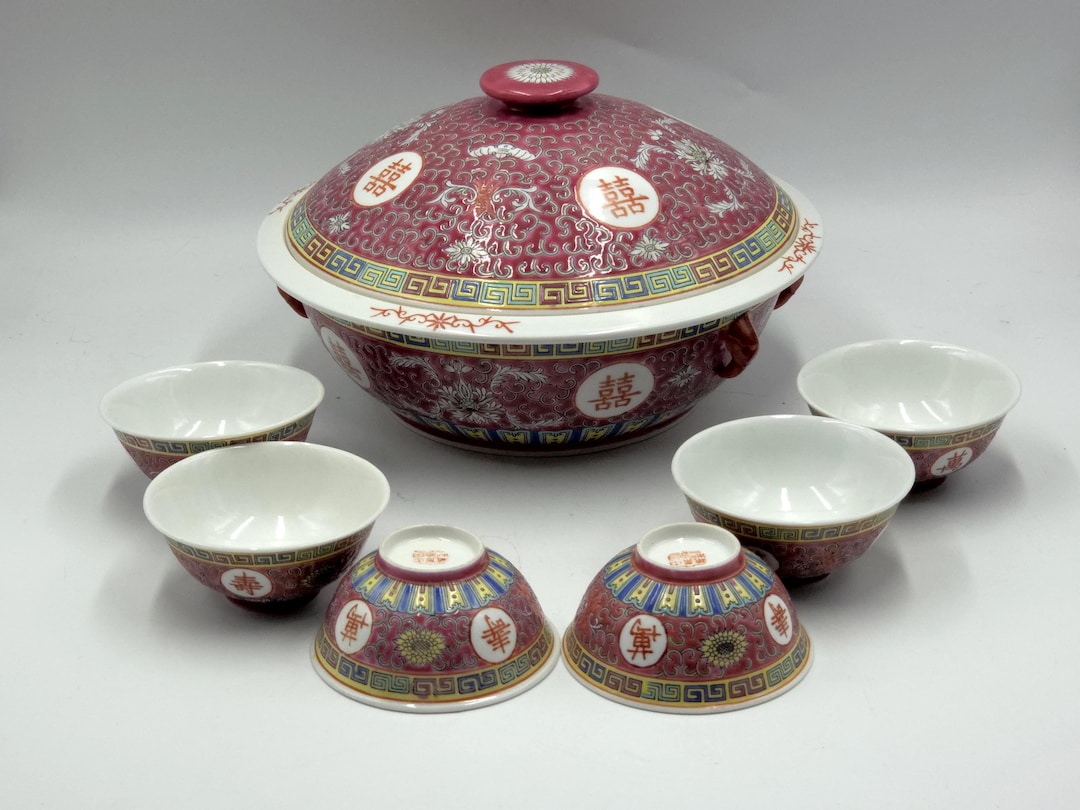 Chinese Mun Shou Longevity Soup Tureen and Soup Cups Set. 1960's China ...
