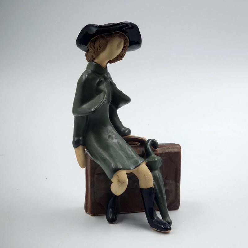 Faceless Figurines - Etsy