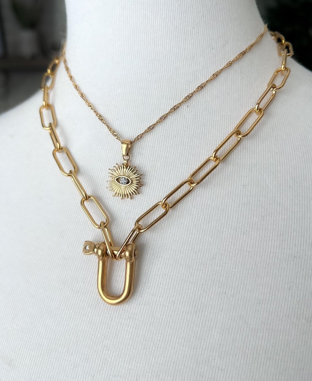 Trendy Heavy Chain and Lock Necklace D-clip Clasp Necklace Paperclip ...