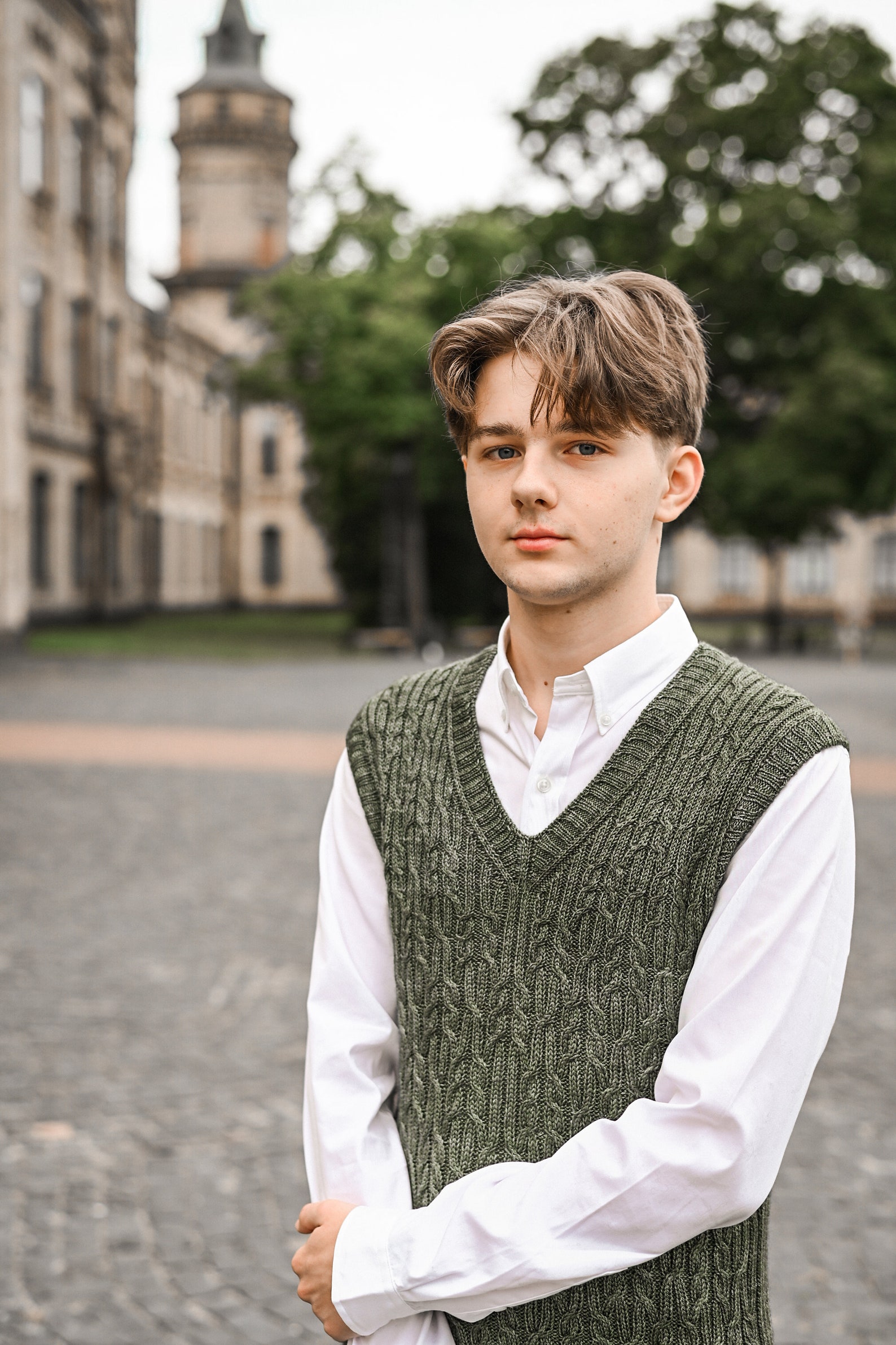 Dragobrat Vest Knitting Pattern - Etsy