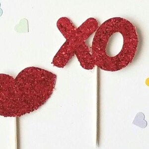 Hugs and Kisses Cupcake Toppers - Etsy