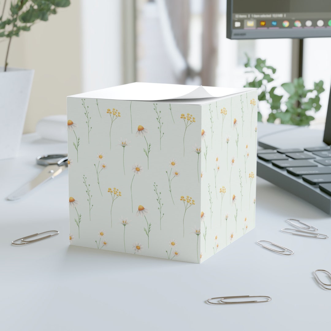 Wildflower Sticky Notes Pad. Enchanting Cottagecore 700 Page Cube of ...