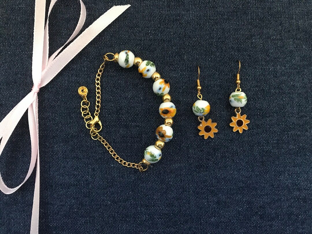 Dainty Sunflower Bracelet and Earrings Set - Etsy