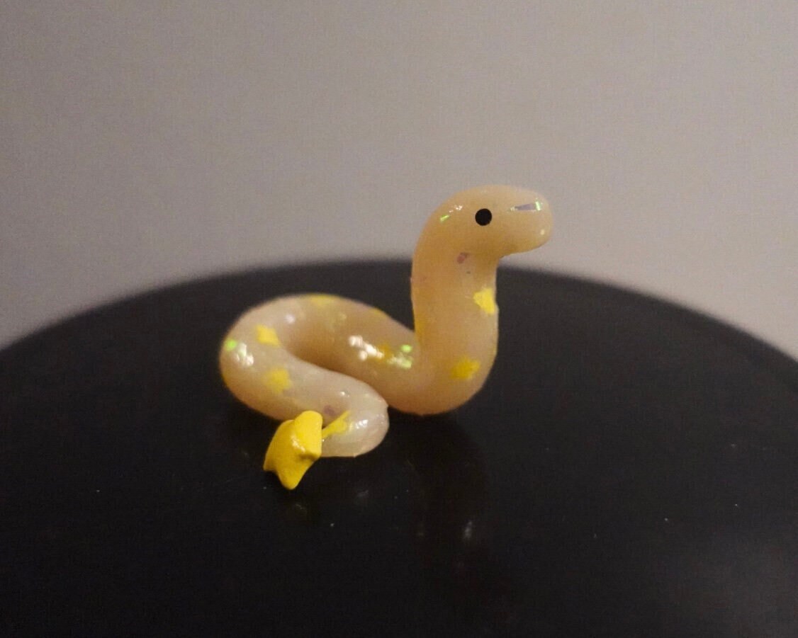 Star Snake Figurine - Etsy