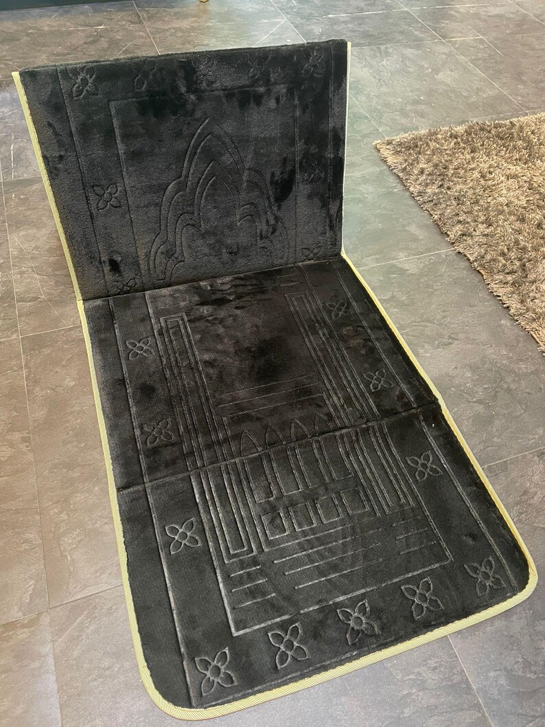 Foldable Prayer Mat With Back Support for Umrah, Hajj, Jumah, Ramadan ...