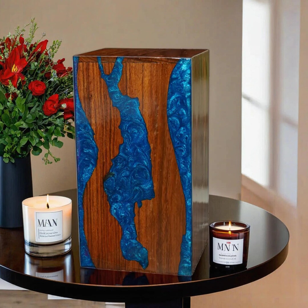 Epoxy Resin Wooden Urns for Human Ashes Cremation Urns for Adult Male ...