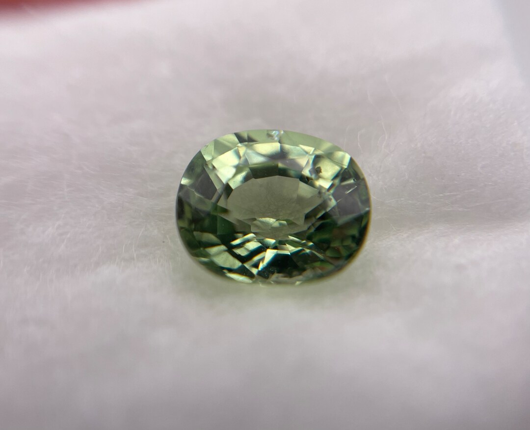 Certified Natural Tsavorite Green Garnet 1.01 Ct. (5.26 X 6.26 X 3.79mm ...