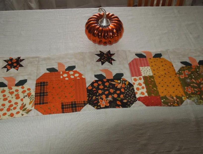 New Handmade Quilted Table Runner, Fall Table Decor, Pumpkin Table ...