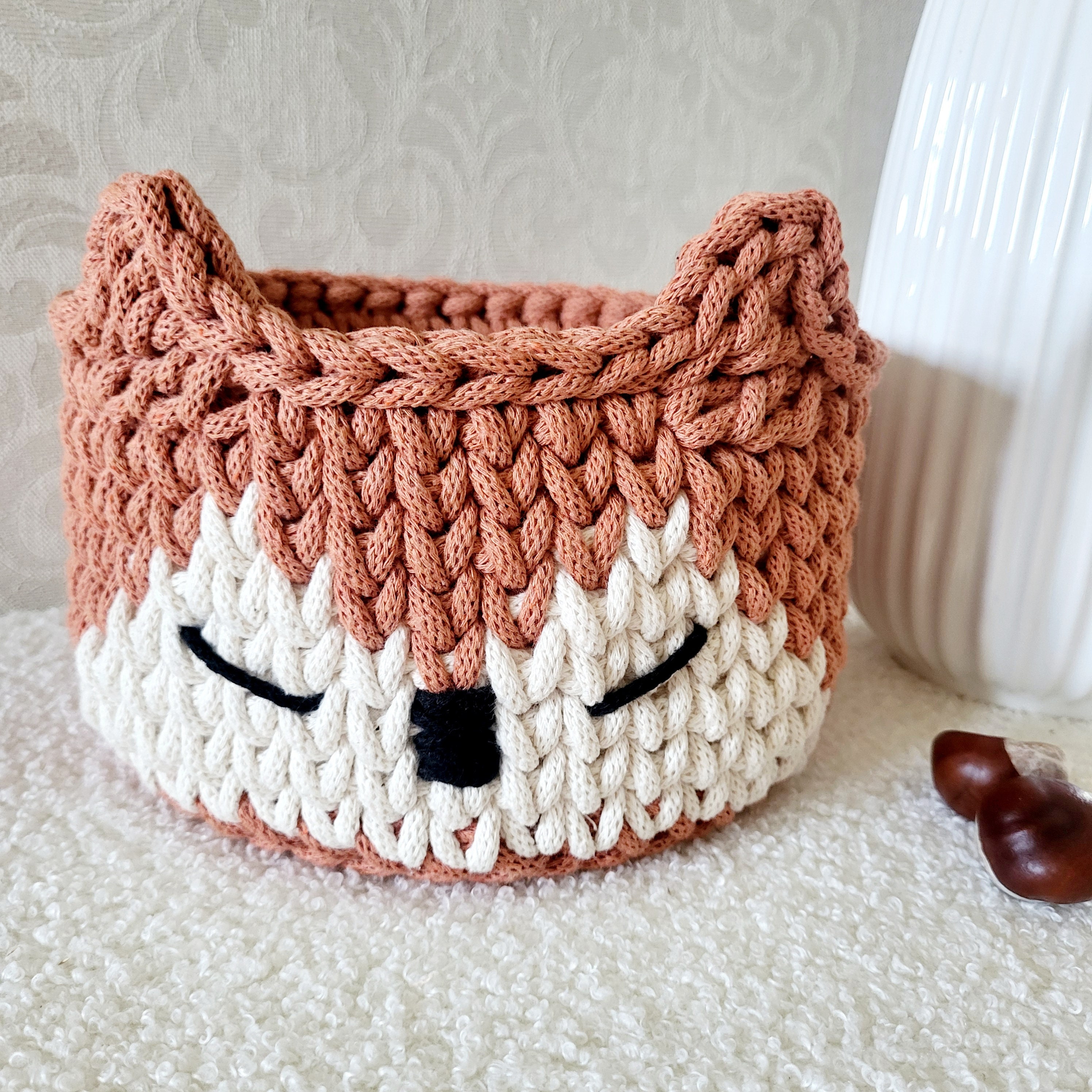 Crochet Pattern for a Fox Basket With a Wooden Bottom | Crochet a ...