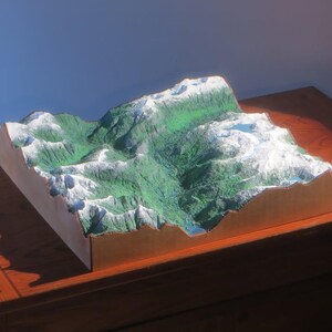 Custom 3D Mountain Model - Medium - Etsy