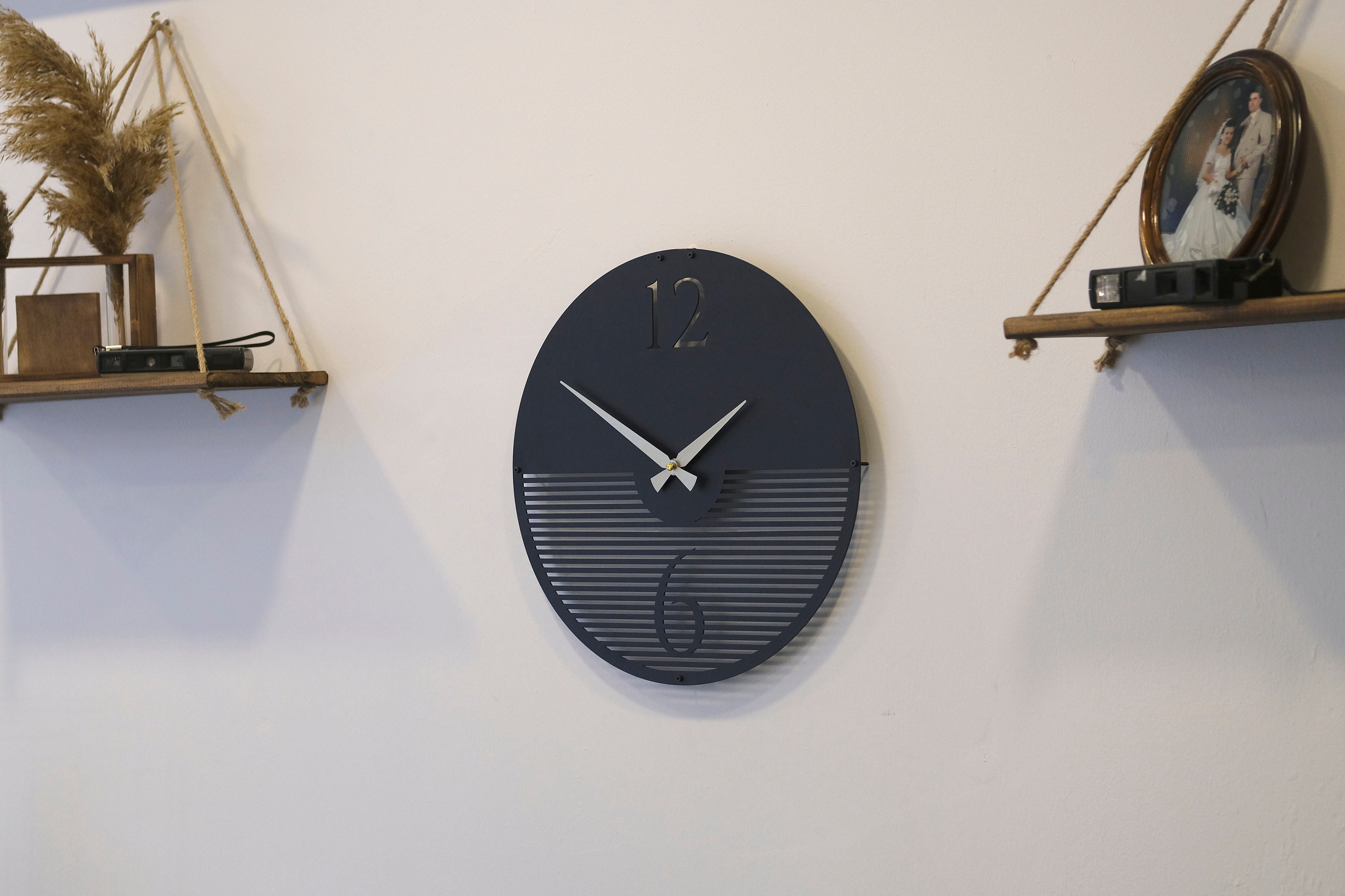 Gold Metal Wall Clock, Clocks for Wall, Silent Unique Wall Clock, Gold ...