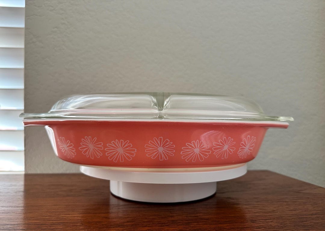 Vintage Pyrex Pink Daisy Divided Dish With Lid | 1.5 Qt 063 | Retro Mid ...