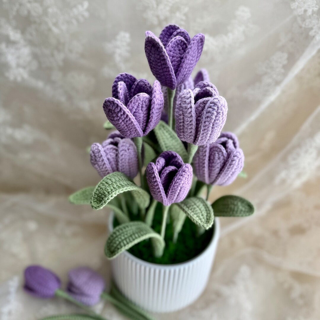 Tulips Arrangement in Ceramic Pot, Indoor Potted Tulips to Upgrade Home ...