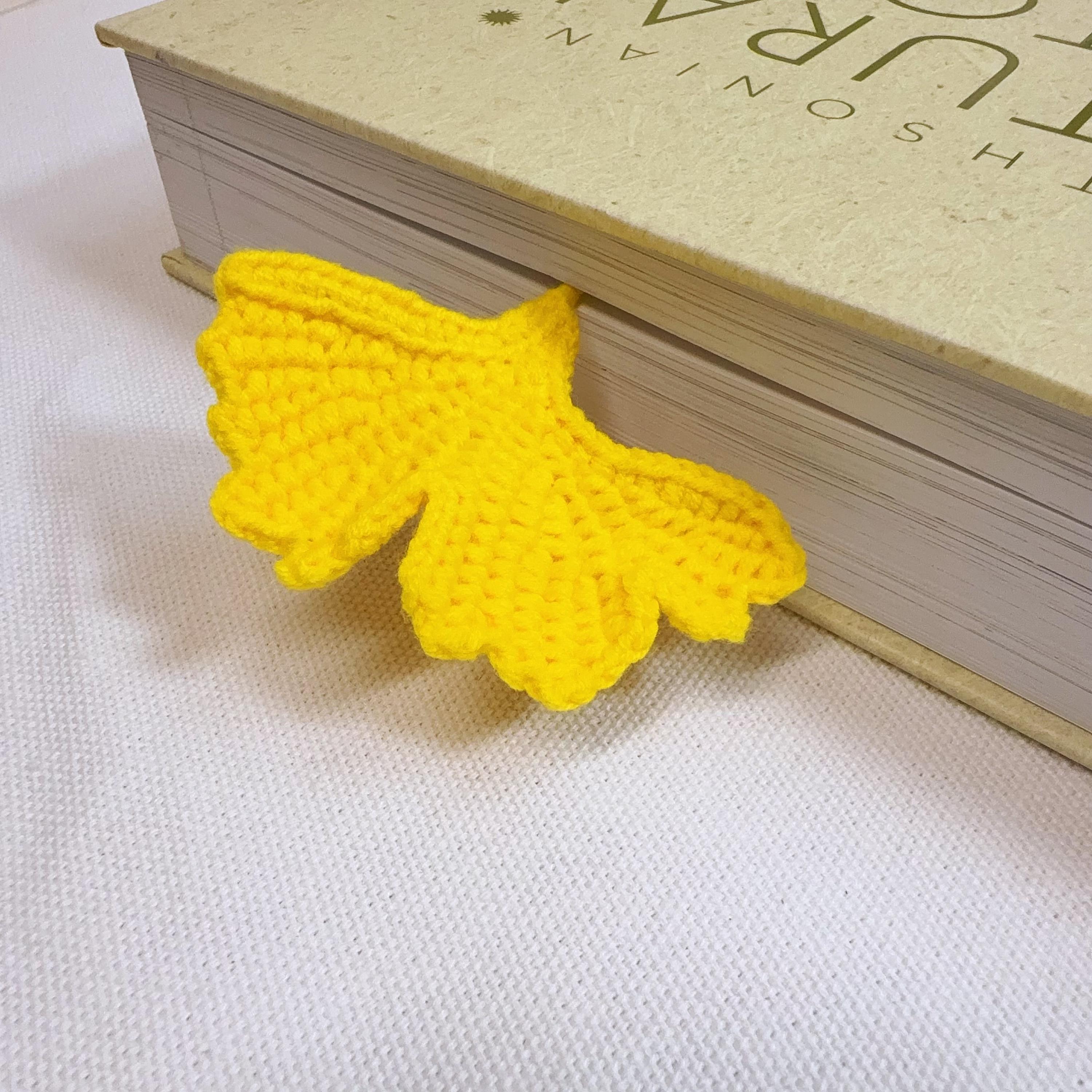 Crochet Ginkgo Leaf Bouquet: Handmade Desktop Decor & Bookmark - Etsy