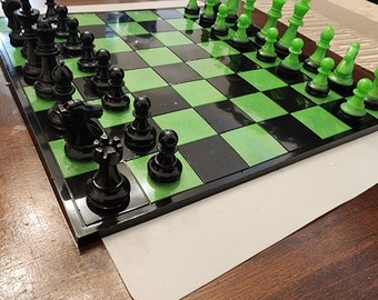 Black Walnut Emerald Green Chess Board with Border - Etsy