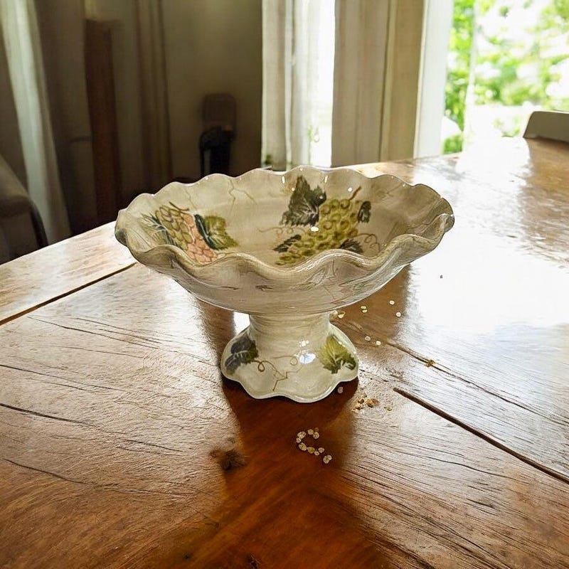 Pedestal Fruit Bowl - Etsy