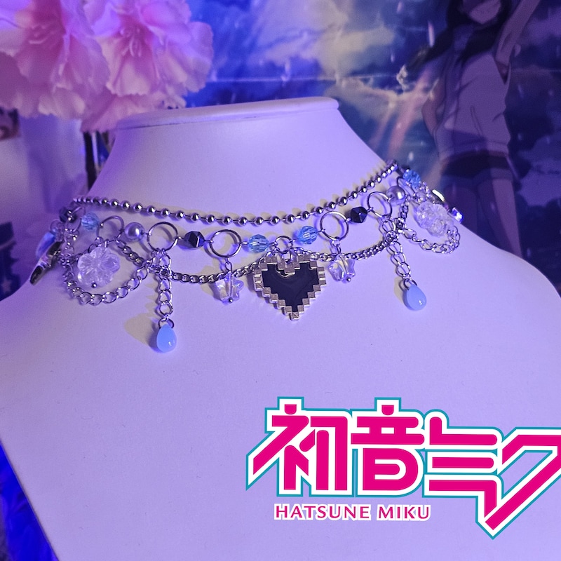 Miku Gyaru - Etsy UK