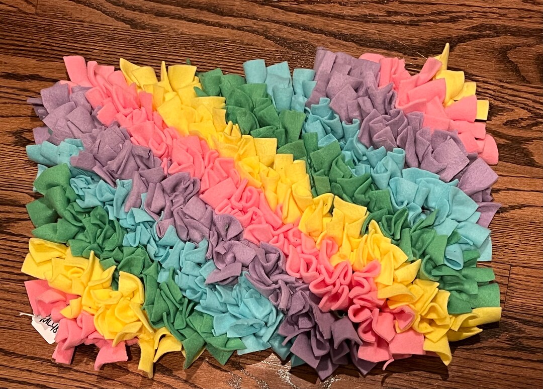 Lg 12x18 Snuffle Mat - Interactive Treat Dispenser for Dogs, Cats ...