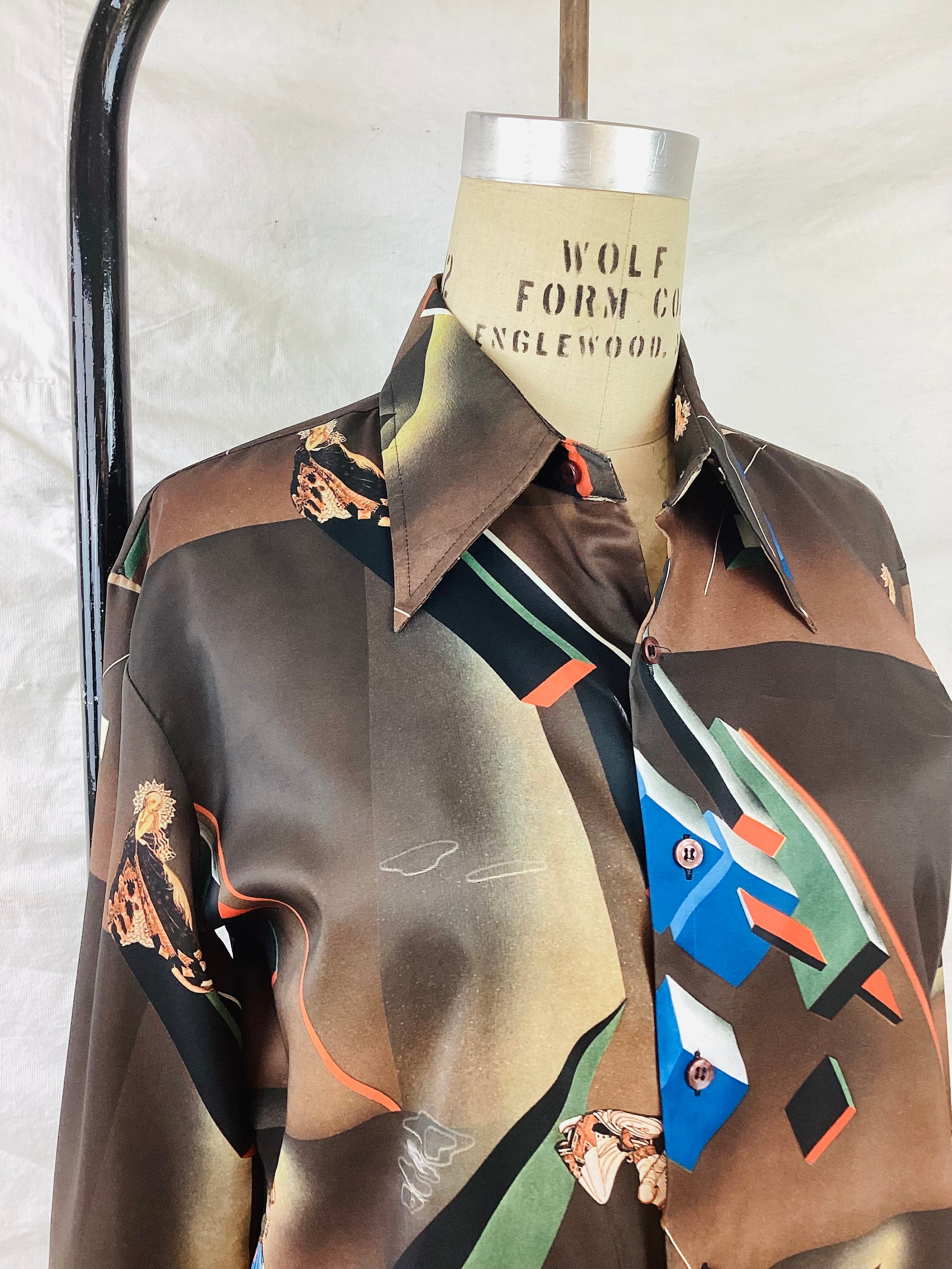 Vintage 1970s SURREALIST GEOMETRIC PHOTO Shirt Butterfly Collar Poly ...