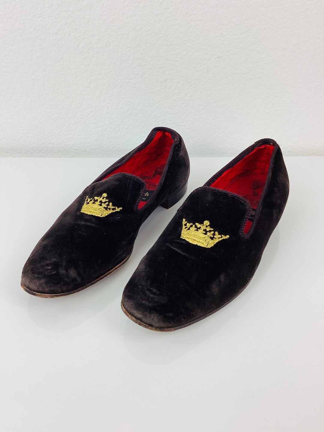 Vintage BROWN VELVET CHURCH Gold Metallic Crown Embroidered Slipper ...