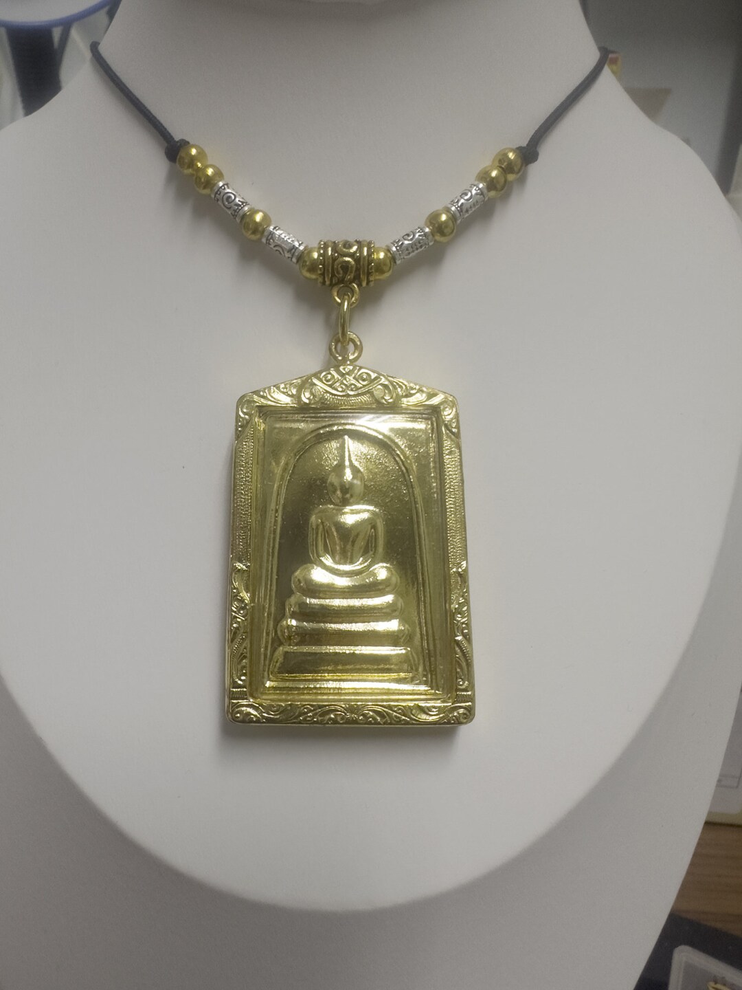 Phra Somdej Wat Rakang Amulet With Katha Mantra Attract Wealth, Success ...
