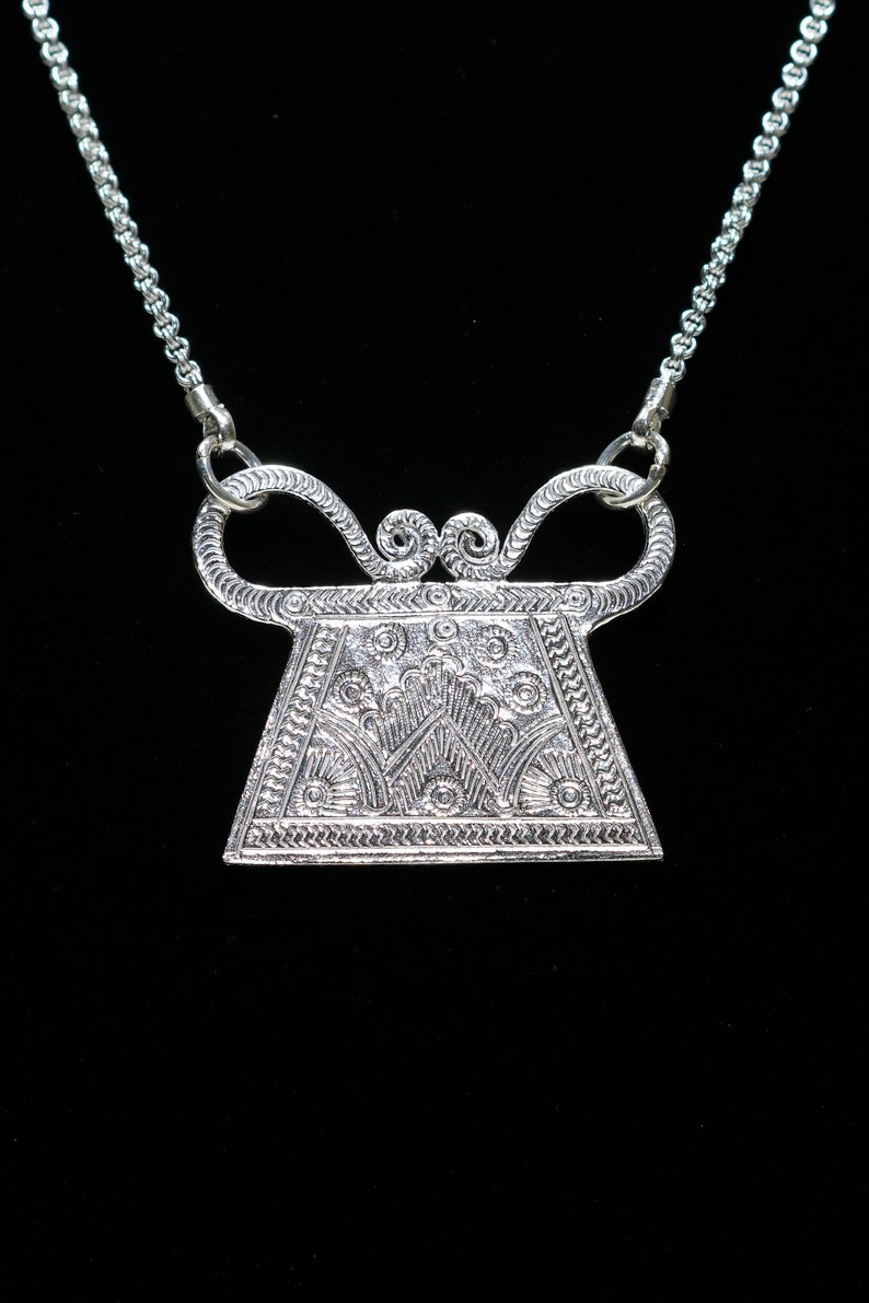 Silver Hmong Phiaj or Soul Lock Pendant - Etsy