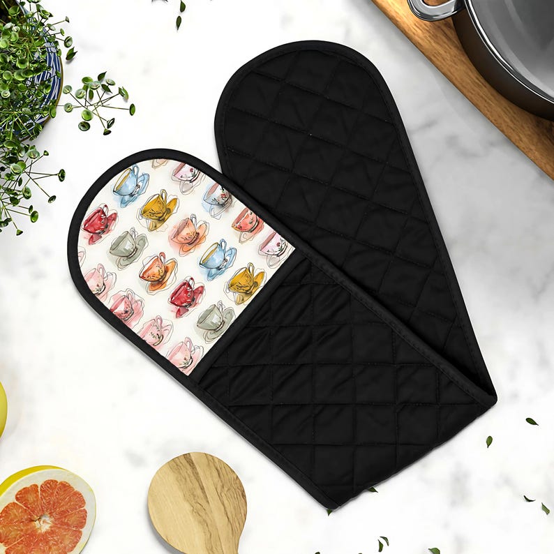 Cottagecore Kitchen Apron & Oven Mitts Set: Watercolor Tea Cup Design ...