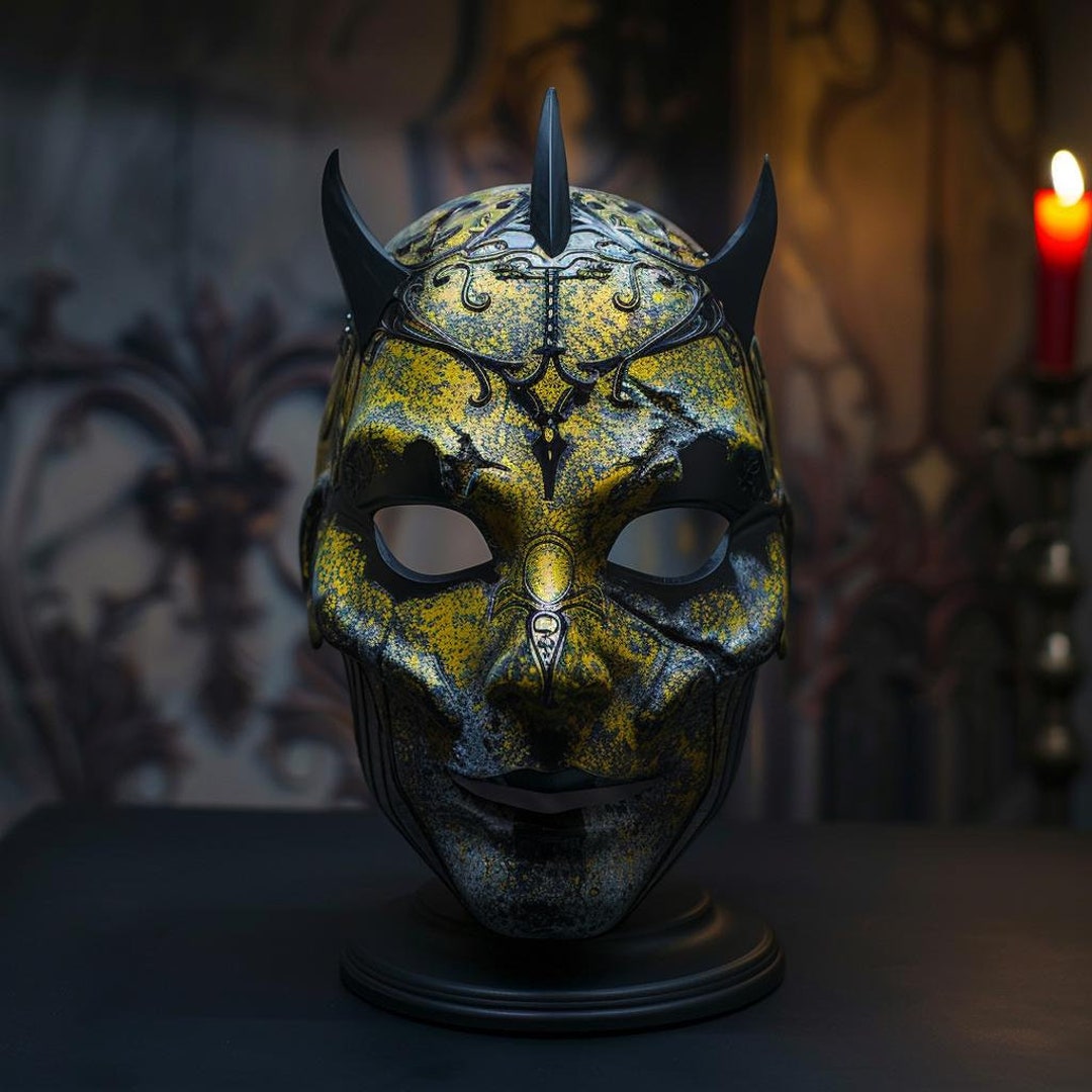 Hand Painted Full Face Horror Gothic Custom Masks , Gothic Creature ...