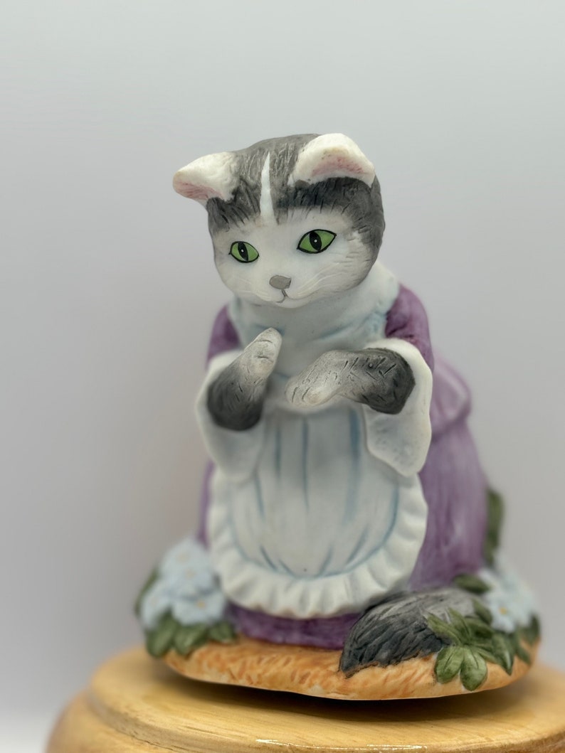 Vintage Cat Beatrix Potter Collection Musical Collectibles Plays Lara's ...
