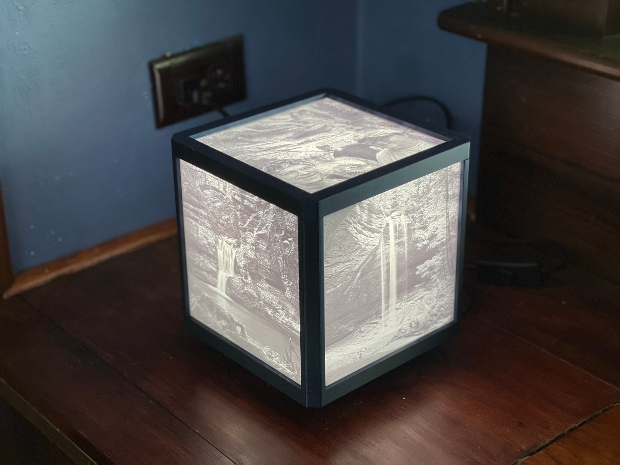 Custom 3D Printed Light Box - Etsy