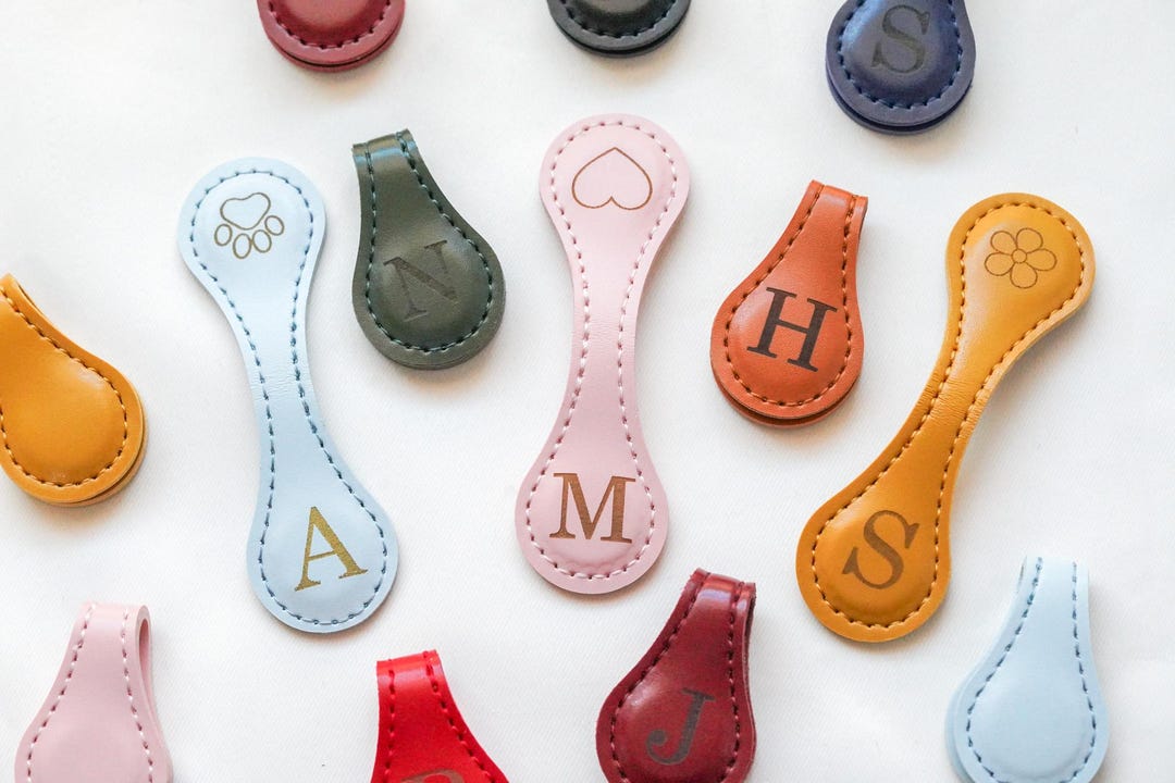 Engraved Leather Bookmark for Teenagers, Cute Bookmarks, Magnetic ...