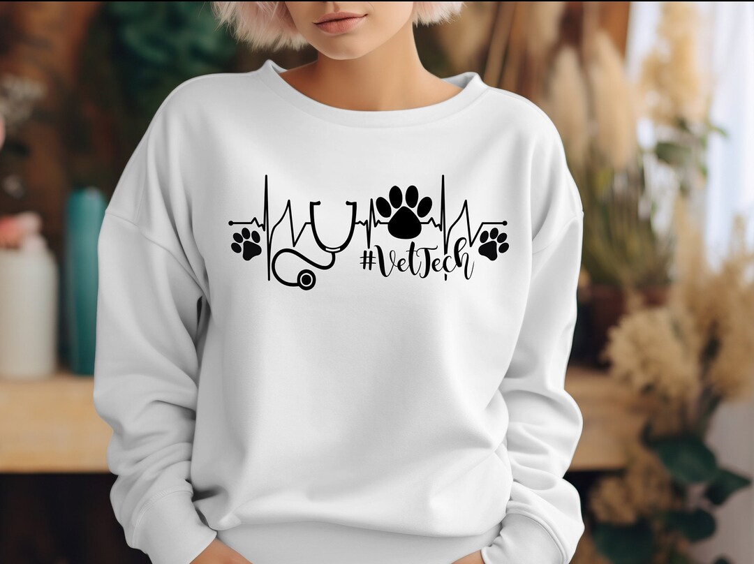 Vet Tech Paw Prints Ekg Veterinary Technician Medicine Office Gift ...