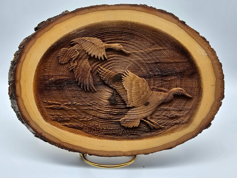 3D Laser Engraved Duck Basswood Round With Bark for Home, Cabin or Lake ...