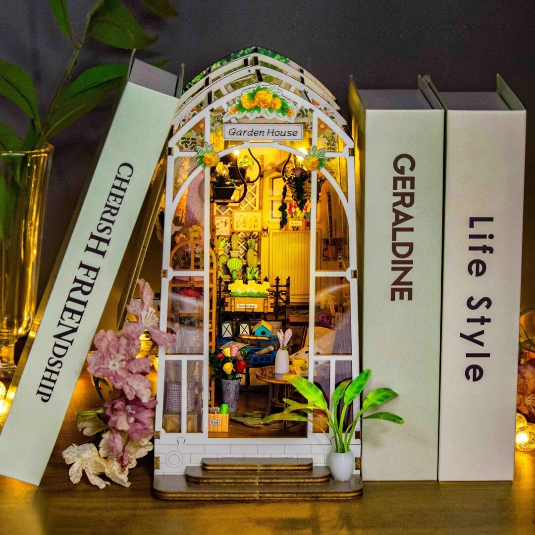 Garden Book Nook DIY Kit for Housewarming Gift 3D Model Building ...
