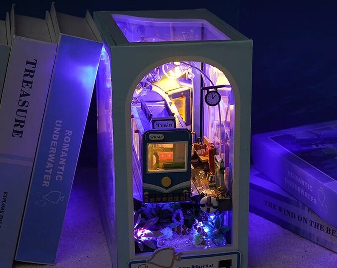 The Narnia Chronicles Shadow Box Book Nook Beautiful LED Paper Light ...