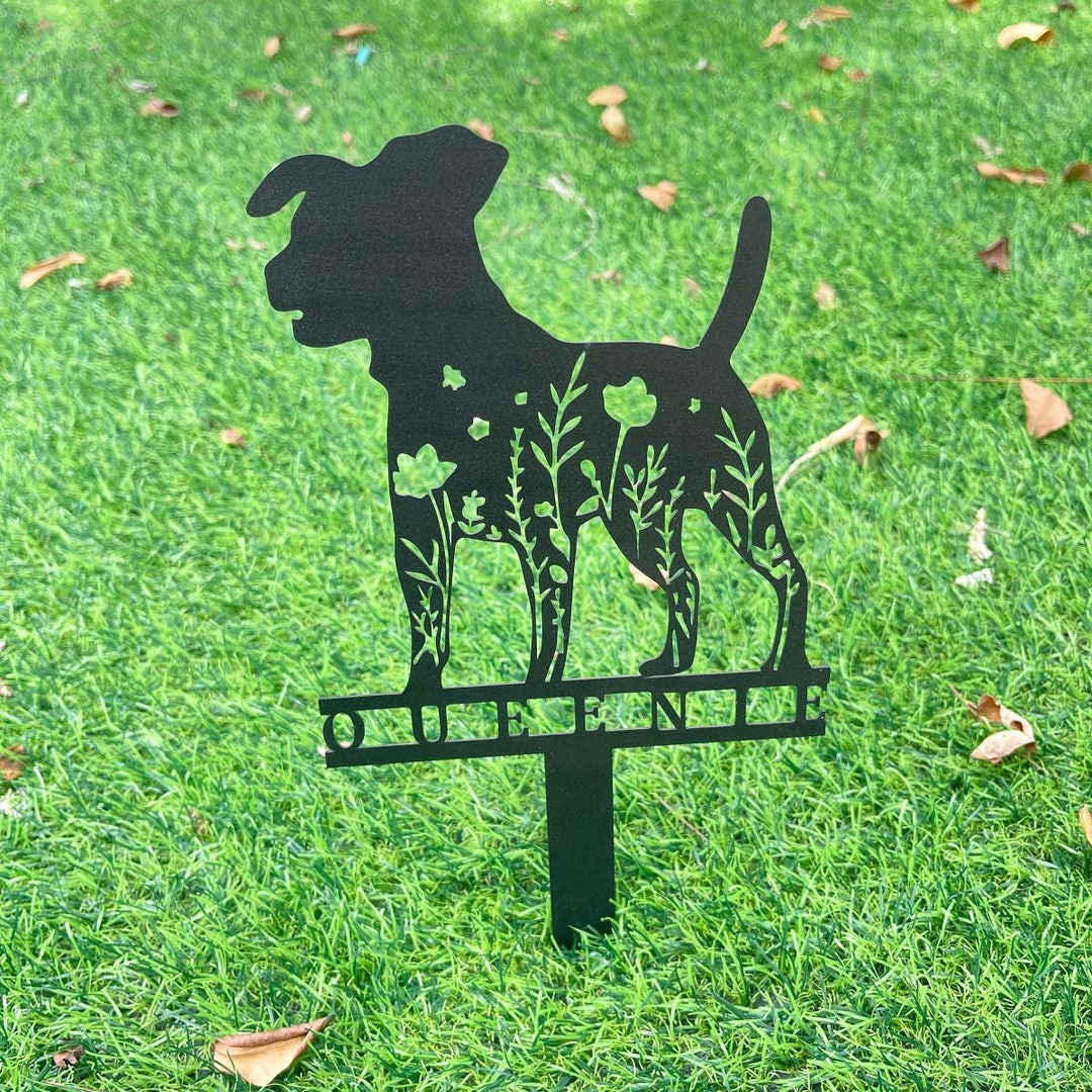 Personalized Dog Garden Stake Sign, Dog Grave Marker, Custom Dog Breed ...