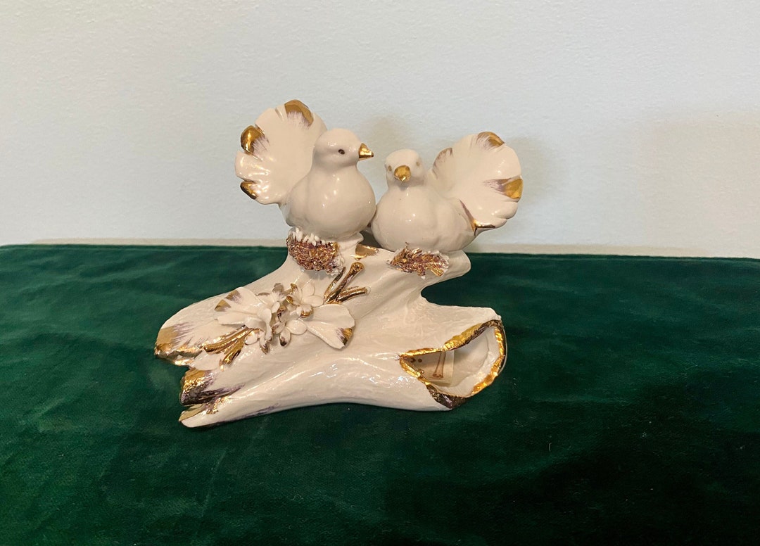 Capodimonte Figurine Two Doves on a Log - Etsy