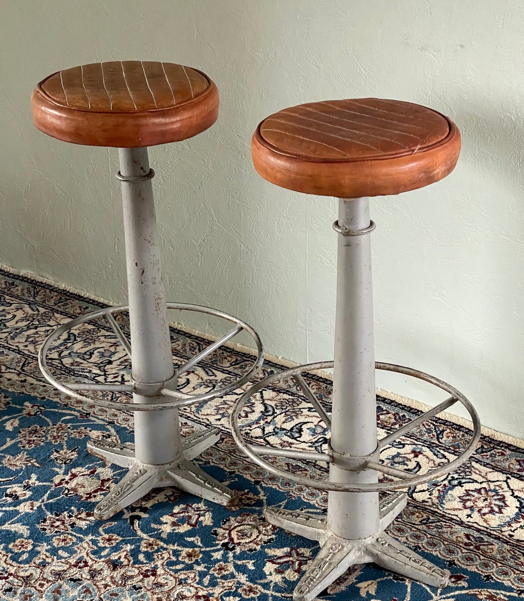 Antique Singer Stool / Stools, Industrial / Singer Stool - Etsy