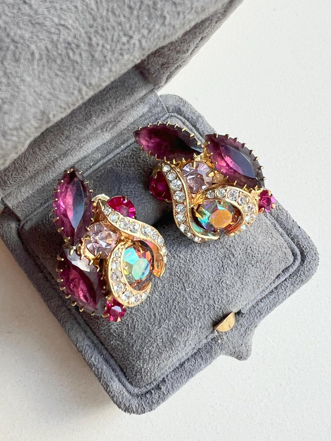 KRAMER of NEW YORK Vintage Aurora Borealis Purple Navette Crystals Gold ...